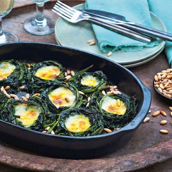 Spinazienestjes uit de oven met mozzarella - recept - okoko recepten