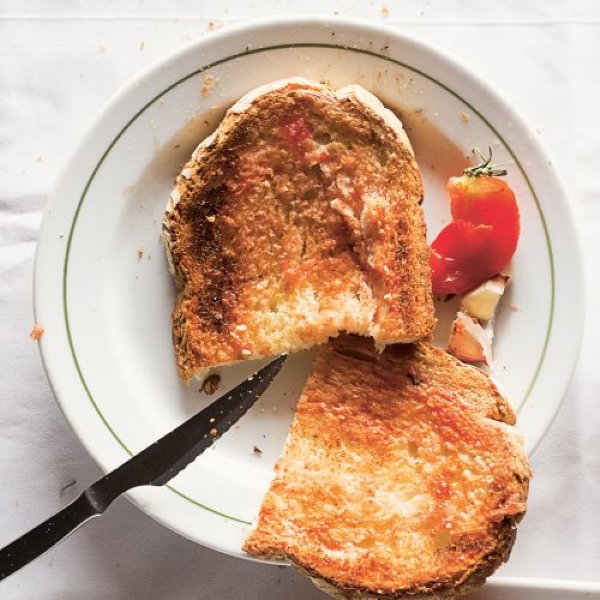 Pan amb tomaquet (brood met tomaat) - recept - okoko recepten