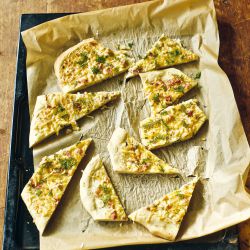 Volkoren flammkuchen van de barbecue - recept - okoko recepten