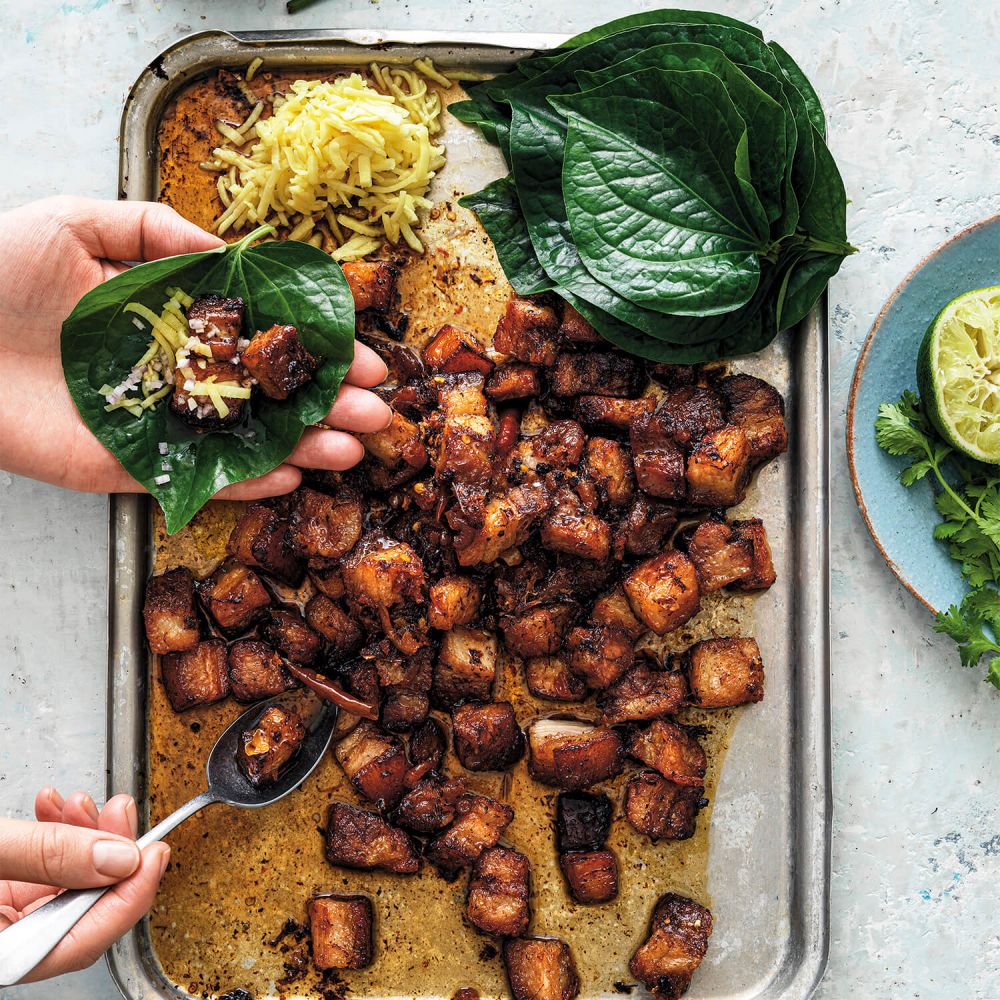 Knapperig varkensspek met gezouten gember - recept - okoko recepten