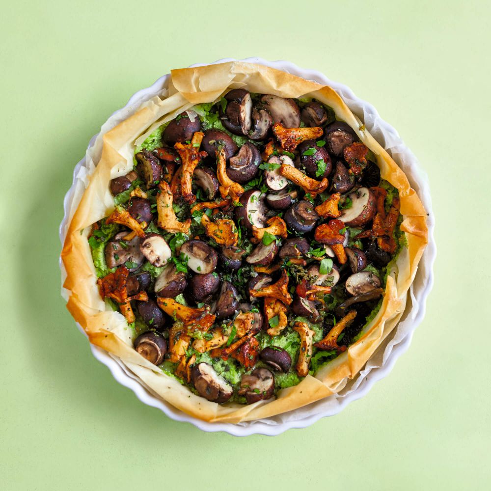 Hartige taart met salie en wilde paddenstoelen - recept - okoko recepten