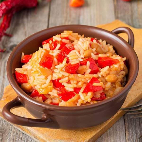 Rode rijst met paprika - recept - okoko recepten
